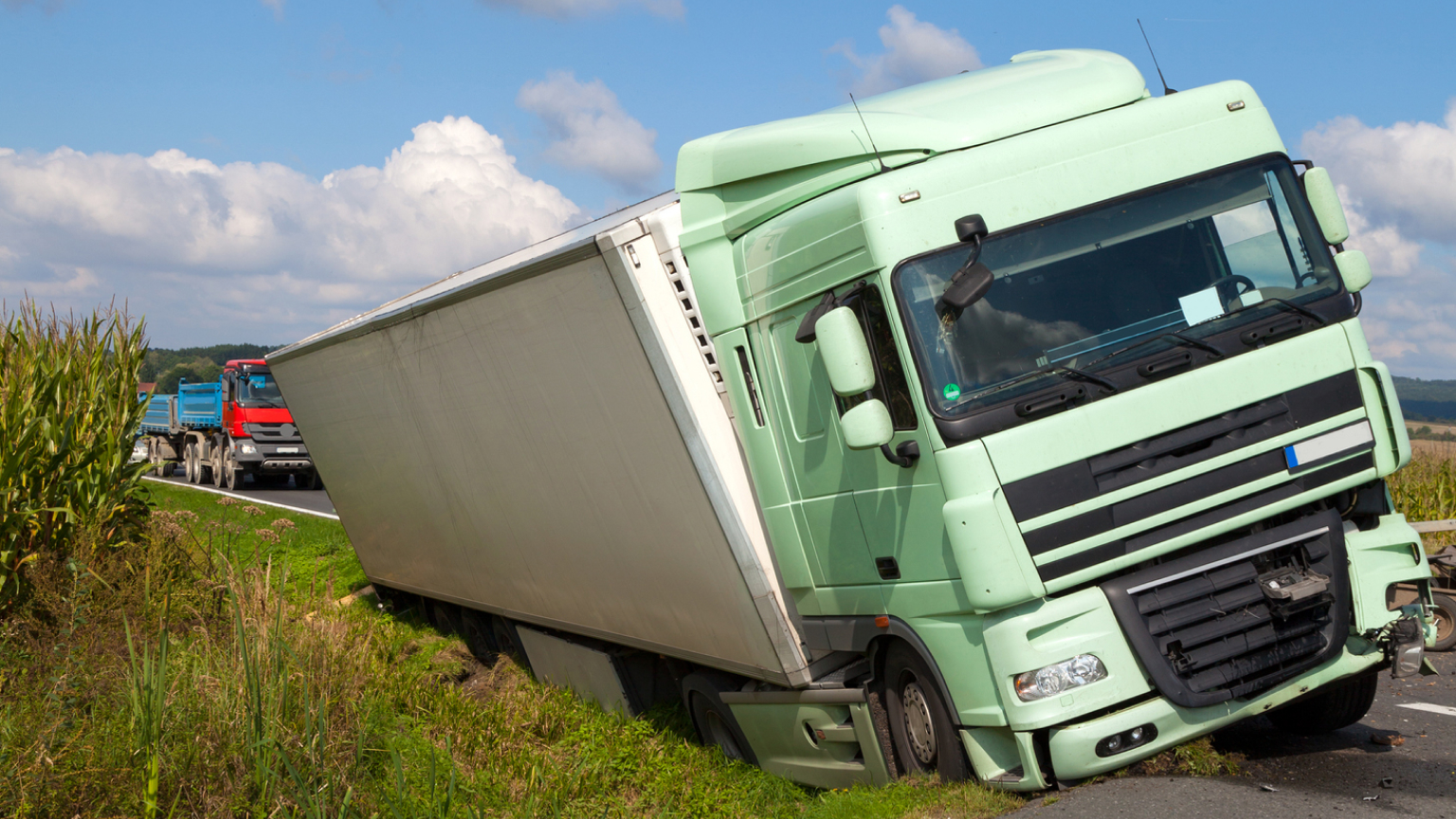 Truck Rollover Recovery Service in Oklahoma City, OKC
